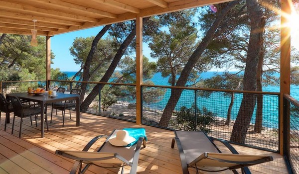 Pine Beach Resort Pakoštane: Skriveni raj na Jadranu koji je od ...